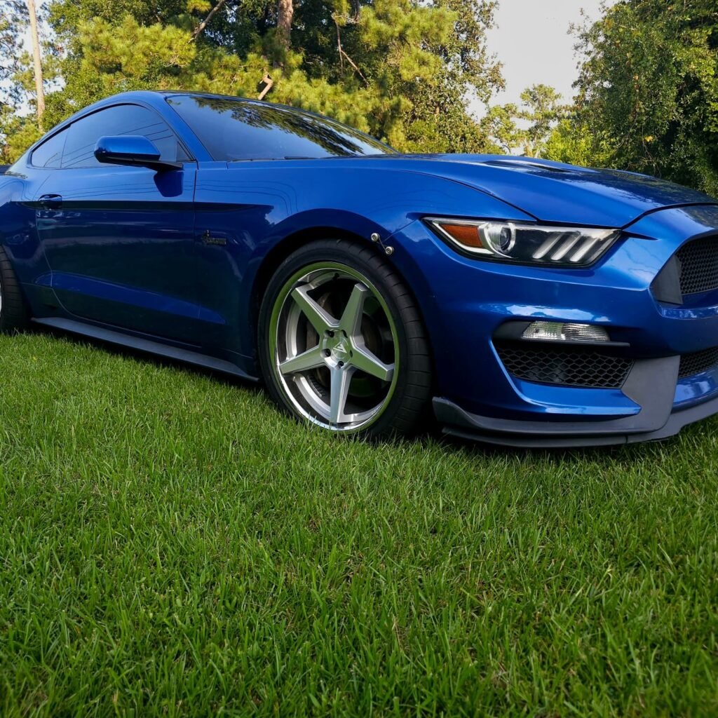 20 inch Staggered Ferrada FR3's in Machine Silver on a 2017 Ford ...